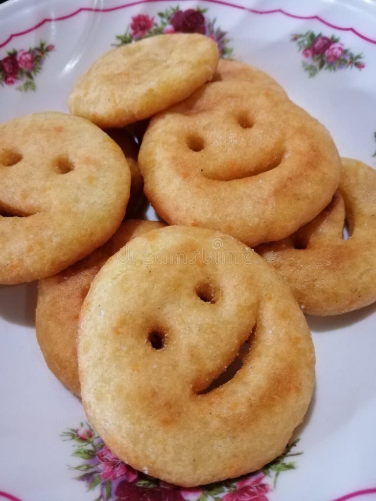 237 Potato Smiley Stock Photos - Free & Royalty-Free Stock Photos from ...