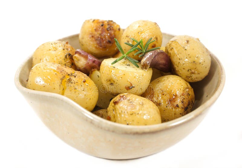 Bowl with potatoes stock photo. Image of nutrition, parsley - 40122074
