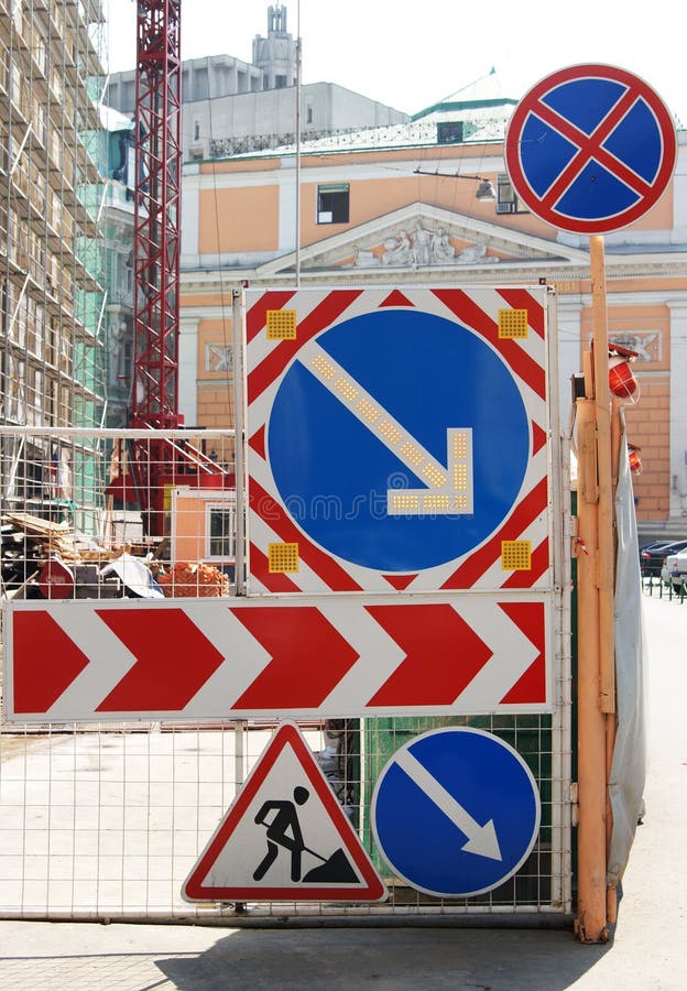 Poteau de signalisation image stock. Image du circulation - 15627097