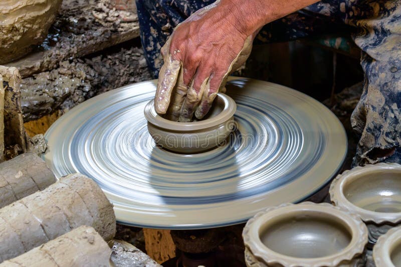 Potter Makes on the Pottery. Stock Image - Image of pottery, craftsman ...