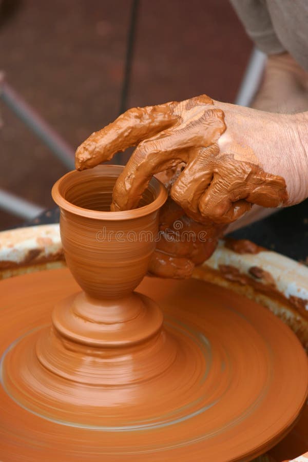Potter shapes the pot stock image. Image of work, worker - 2552547
