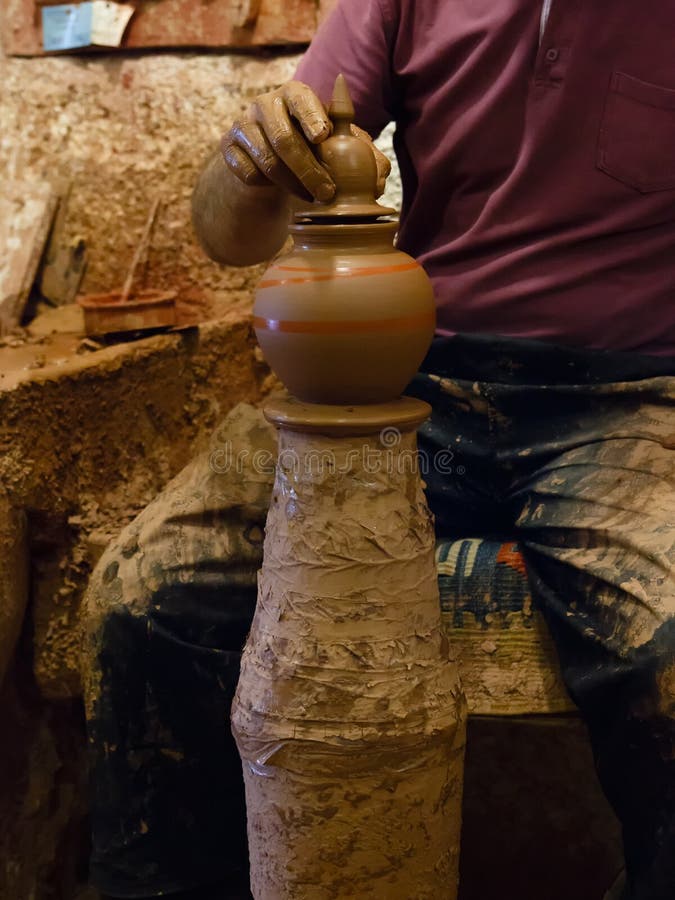 Potter at work stock image. Image of artist, skill, pottery - 33641301