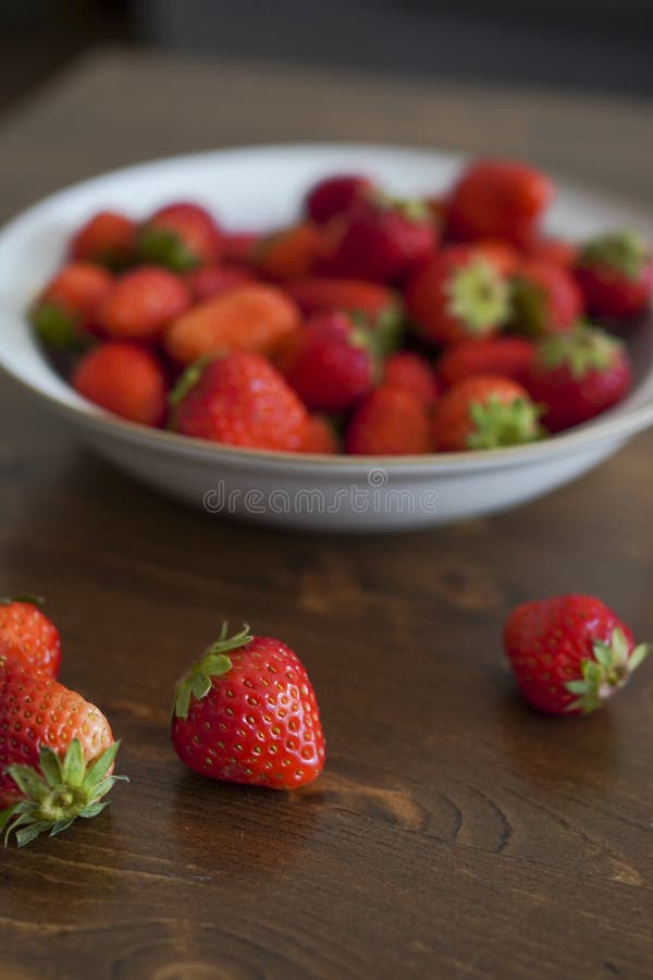 The Pottery Plate is Full of Fresh Strawberries Stock Image - Image of ...