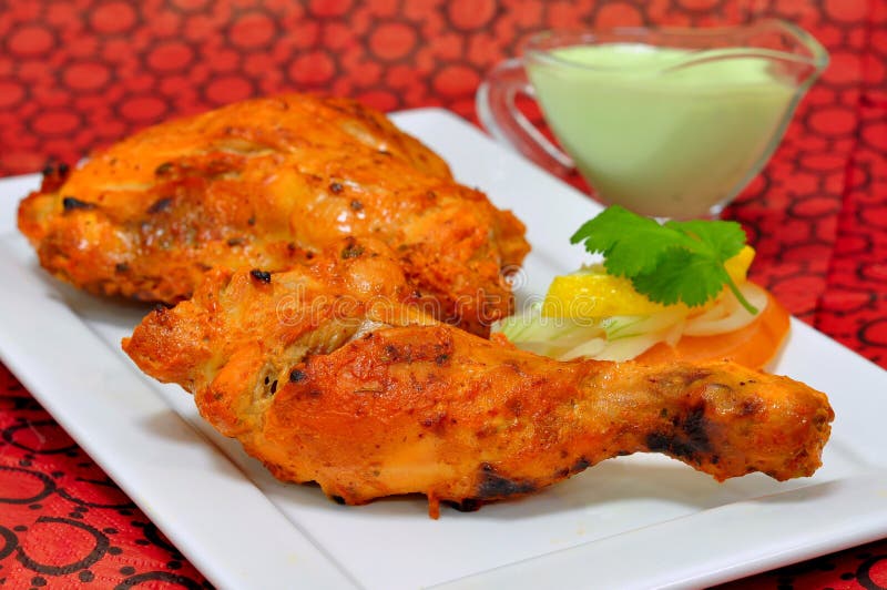 Poulet de Tandoori photo stock. Image du indien, assiette - 17570246