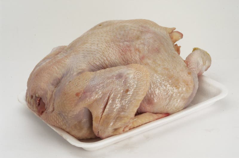Poulet Entier Frais Image. Image: 5683449