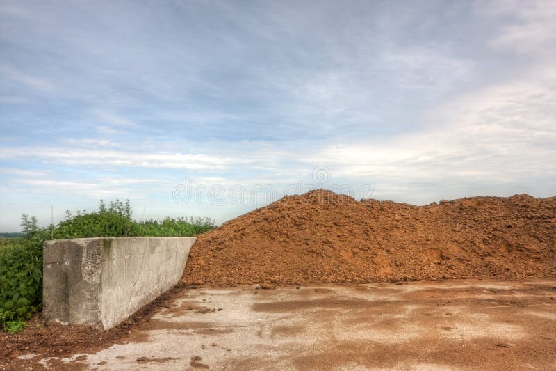 Manure stock image. Image of agriculture, manure, farmer - 33545759