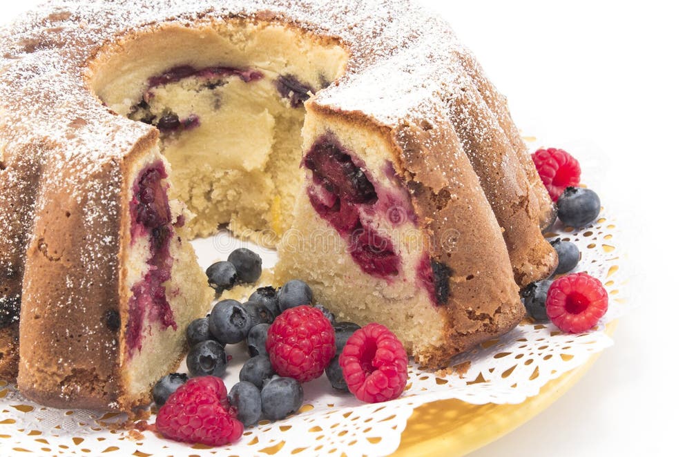 Pound Cake with Berries Closeup Stock Image - Image of aromatic, bakery ...