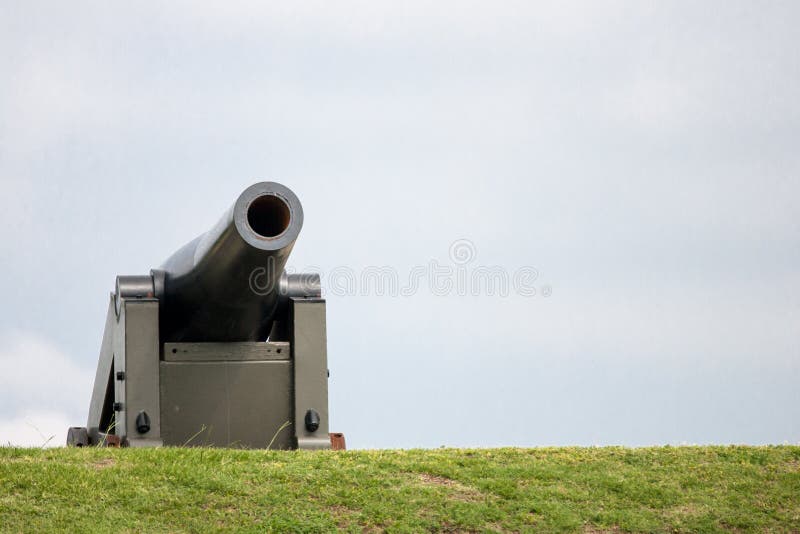 32 Pound Cannon stock image. Image of american, outer - 73933257