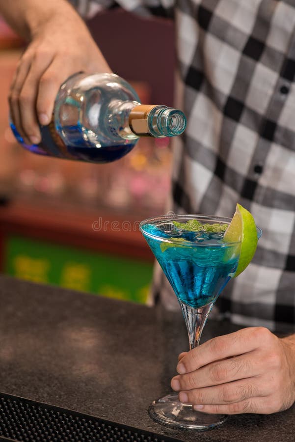 Pouring drink stock photo. Image of mixing, bartender - 88610296