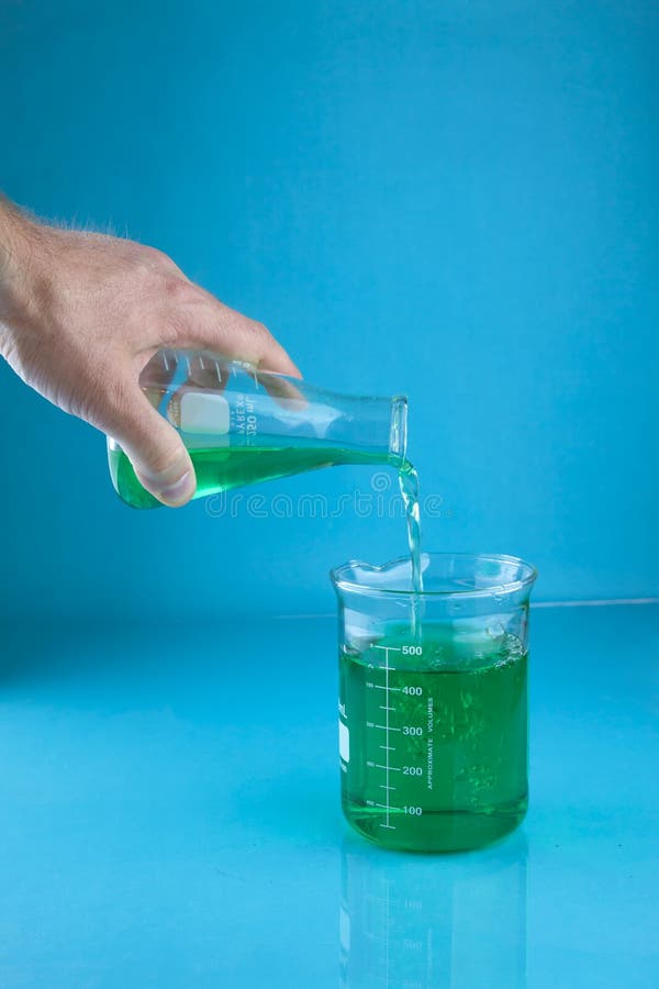 2,055 Pouring Beaker Photos - Free & Royalty-Free Stock Photos from ...