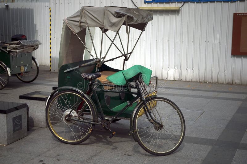 Pousse-pousse photo stock. Image du touriste, singapour - 682092