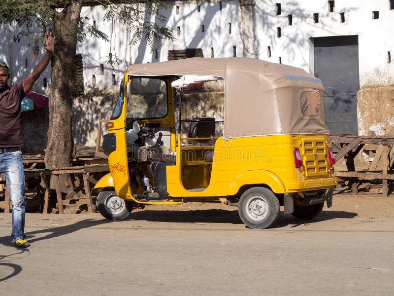 Pousse-pousse Moderne Madagascar De Moteur Photographie éditorial ...