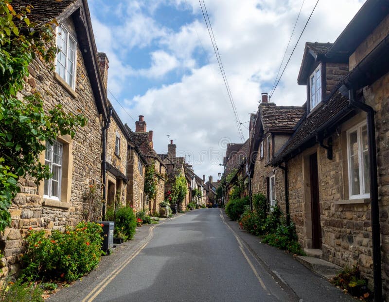 POV Perspective, Walking in a Traditional British Village AI Generated ...