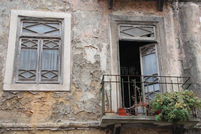 188 Poverty Lisbon Portugal Stock Photos - Free & Royalty-Free Stock ...