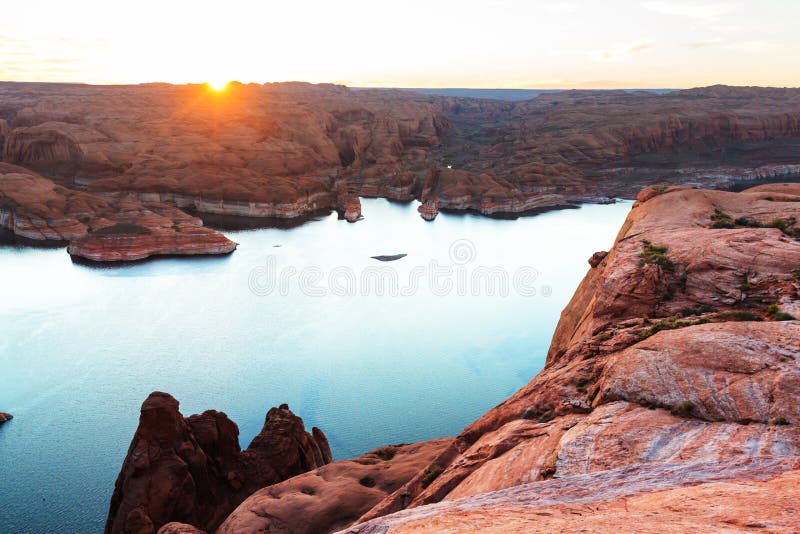 Powell lake stock image. Image of mountains, desert, point - 66185119