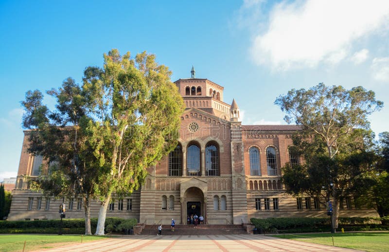 Powell Library on the University of California, Los Angeles UCLA ...