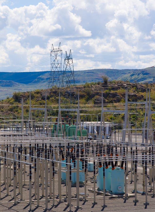 Power Distribution Substation Stock Photo - Image of line, supply: 14255200