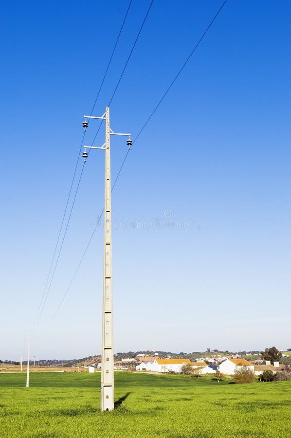 Powerline Picture. Image: 15080893