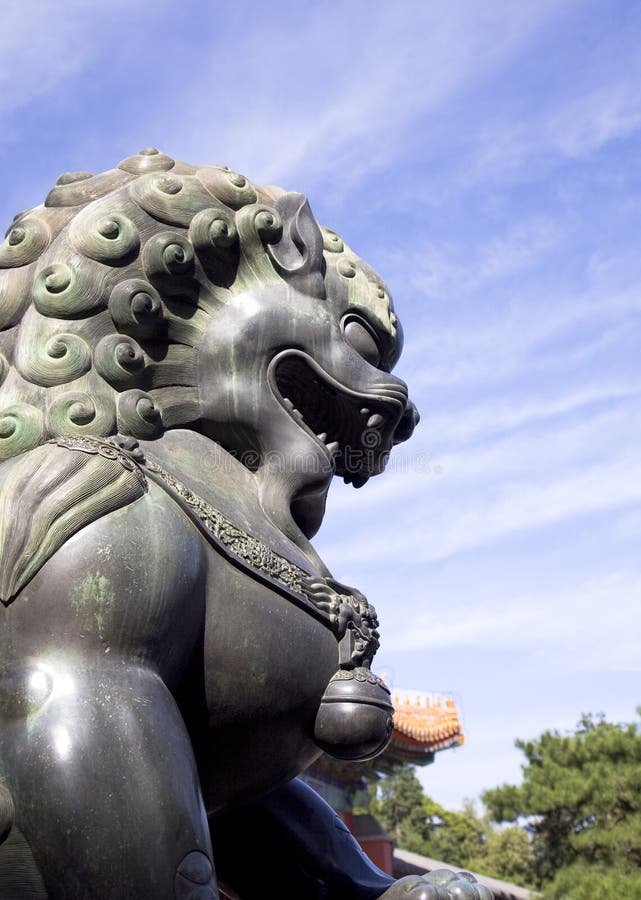 Chinese lion dancing stock image. Image of beijing, diversity - 4293317