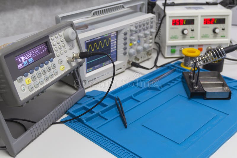 Power Supplies and Electronic Measuring Devices in the Laboratory Stock ...