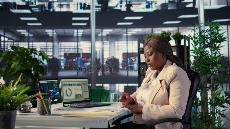 Powerful Goal Oriented Manager with Executive Power Analyzing Target ...