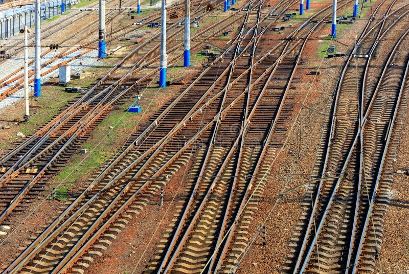 A Powerful Network of Multi-channel Railway Tracks with a Turn for the ...