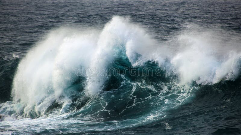 Powerful Ocean Wave Breaking Stock Image - Image of natural ...
