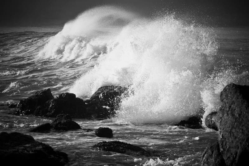 Strong waves hitting shore stock image. Image of strong - 9709071