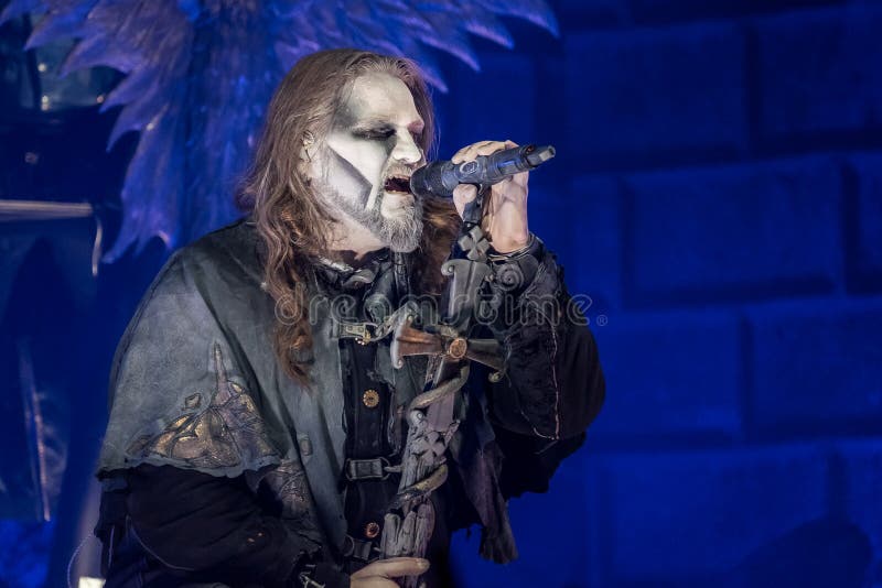 Powerwolf Leben Im Konzert 2017 Falk Maria Schlegel, Greywolf, Heavy ...