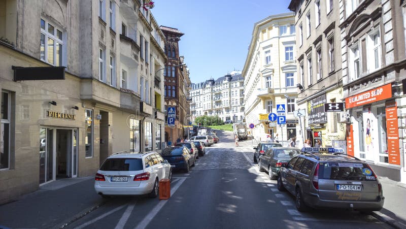 Pozna? redaktionelles foto. Bild von sommer, sonne, häuser - 76946726