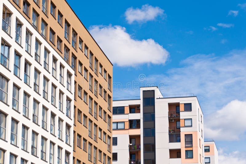 Prédios De Apartamentos Modernos Novos Foto de Stock - Imagem de ...