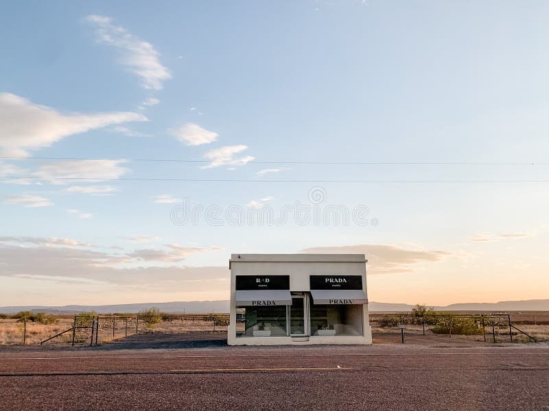 Prada Marfa Art Installation at Sunset – Valentine, Texas Editorial ...