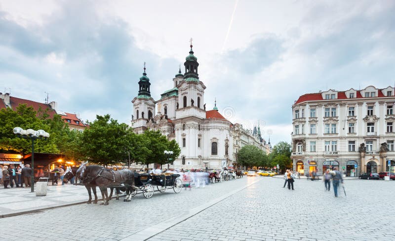 Praga, Capital De República Checa. Foto Editorial - Imagem de velho ...