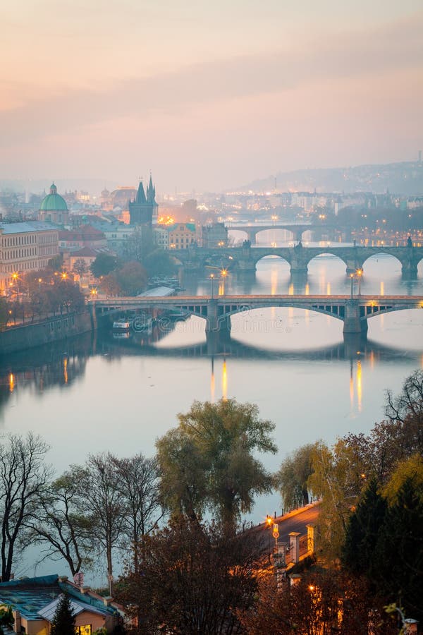 Praga, Capitale Della Cechia Fotografia Stock - Immagine di vecchio ...