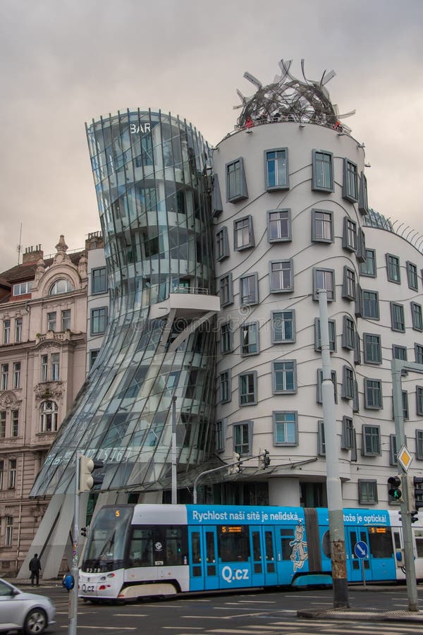 Prague, Czech Republic 11 December 2023, a Tram in Front of the "Dancing House" in Prague ...