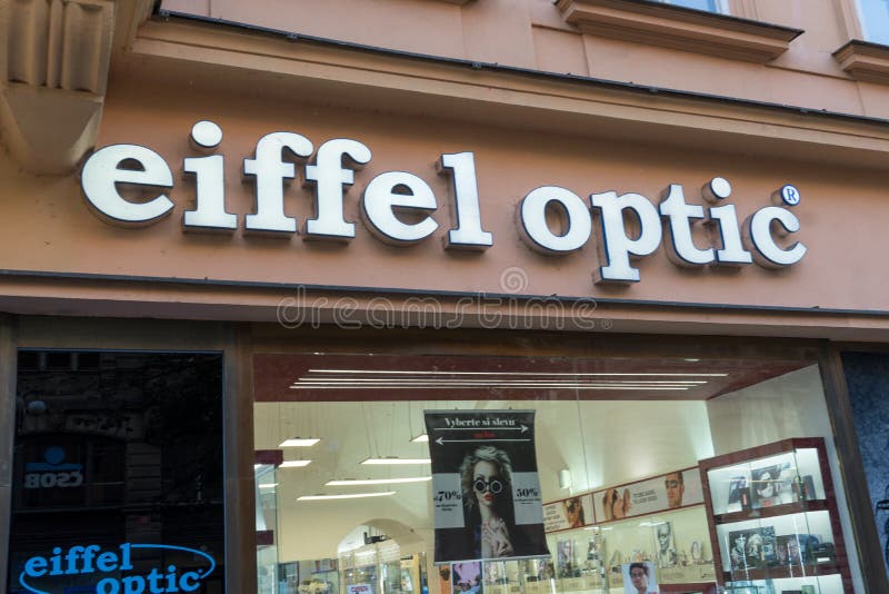 Eiffel Optic store editorial photo. Image of commercial - 239103821
