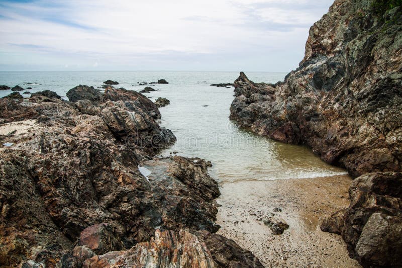 Praia de Bachok foto de stock. Imagem de nuvem, praia - 27287008