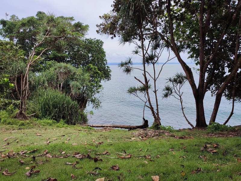 Praia de Batu karas foto de stock. Imagem de ocidental - 261847860