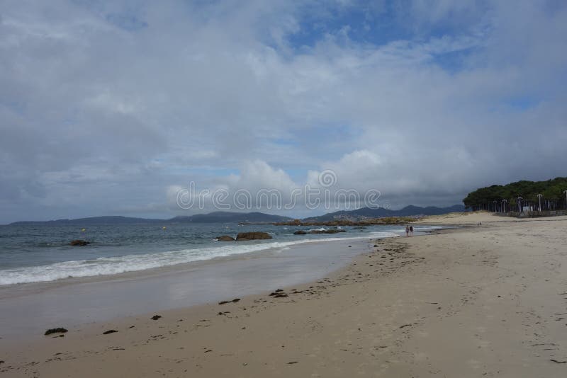 Praia de Samil, Vigo Spain foto de stock. Imagem de cruz - 79550478