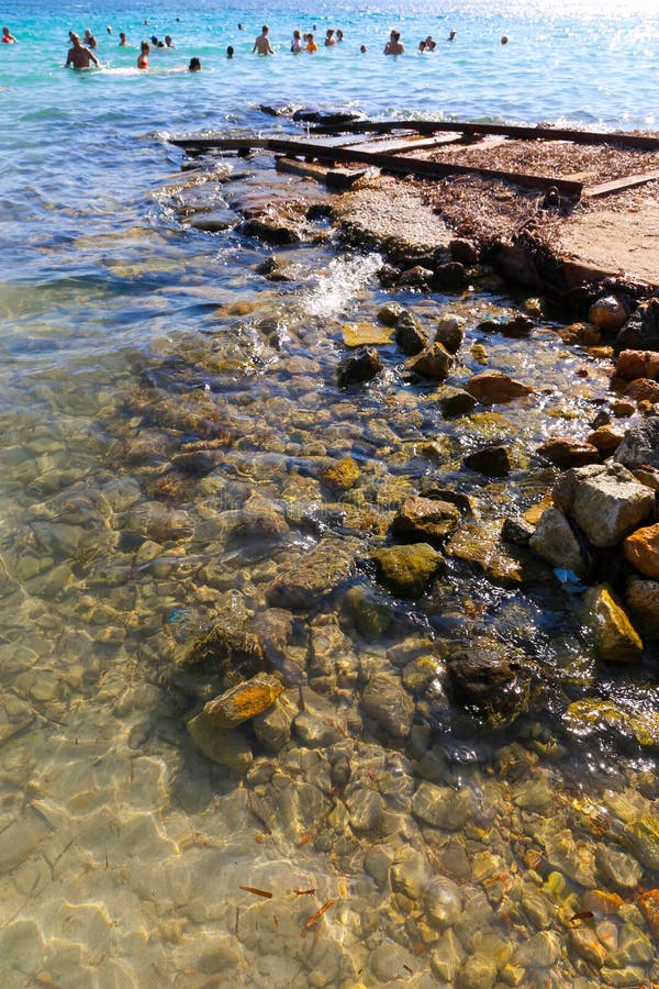 Praia em Atenas, Grécia imagem de stock. Imagem de rodes - 47080801