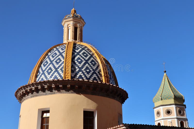 Praiano - Cupole Maiolicate Della Chiesa Di San Gennaro Stock Image ...