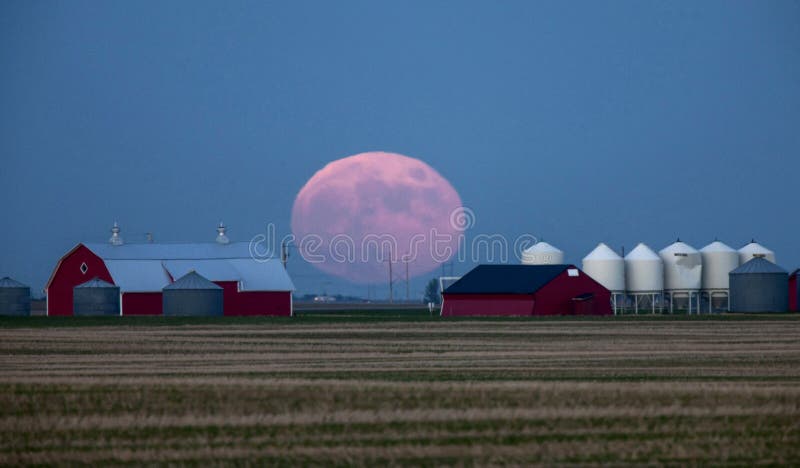 Prairie Full Moon stock image. Image of full, rural - 205919557