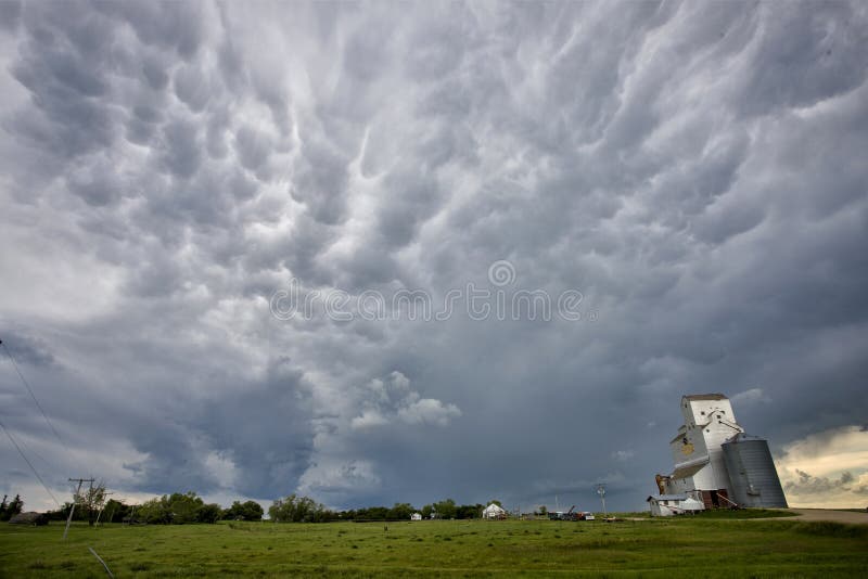 Prairie Storm Clouds Canada Stock Image - Image of climate, extreme ...