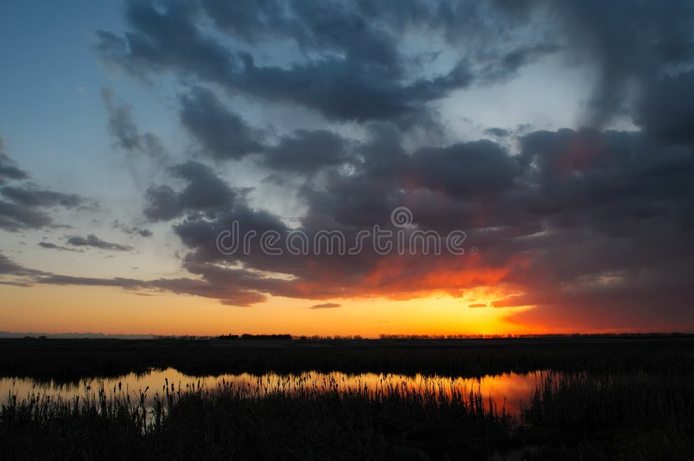Prairie Sunset stock photo. Image of beautiful, landscape - 31258810