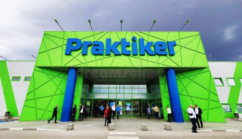 Praktiker hardware store editorial image. Image of design - 372237555