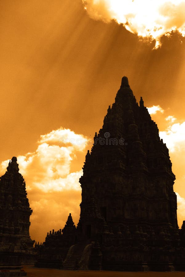Flachreliefs Des Prambanan Tempels, Java, Indonesien Stockbild - Bild ...