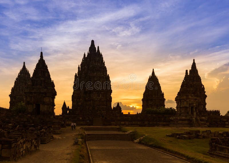 Prambanan-Tempel Nahe Yogyakarta Auf Java-Insel - Indonesien Stockfoto ...