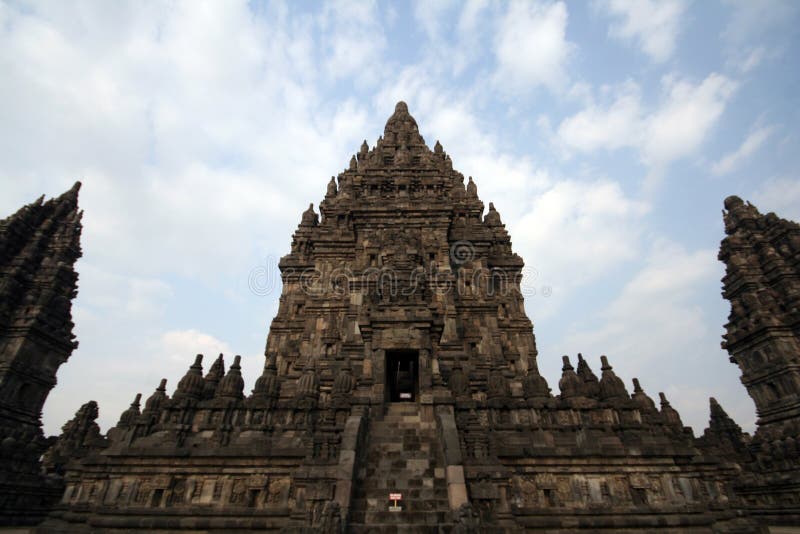 Prambanan Temple Picture. Image: 14994751