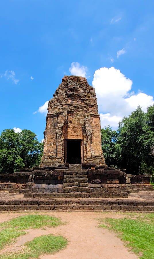 Prang Srithep stock image. Image of castle, buddhist - 342761963
