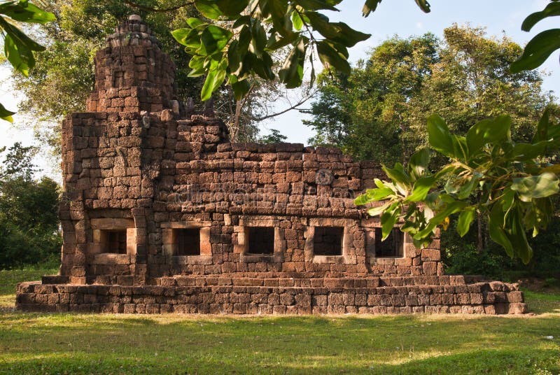Prasat Ta Muang at sunset stock photo. Image of stone - 19935044